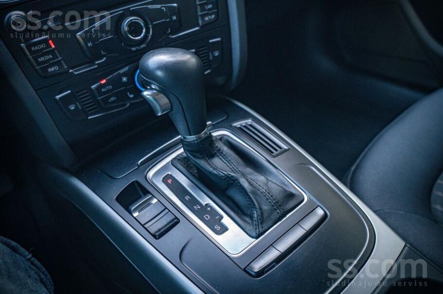Melns Audi A4 2010 Rīga, ar dzinēja tilpumu 2.70 L un nobraukumu 0 tūkst. km par 5990 €, foto 14 vietnē AUTOMOTO.COM.LV