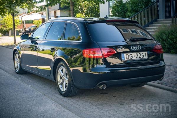 Black Audi A4 2010 in Riga, with an engine capacity of 2.70 L and mileage of 317 thousand km for 5990 €, photo 6 on AUTOMOTO.COM.LV