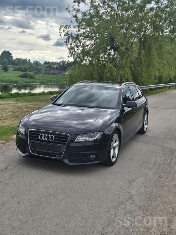 Black Audi A4 2010 in Bauska, with an engine capacity of 2.00 L and mileage of 308 thousand km for 6500 €, photo 1 on AUTOMOTO.COM.LV