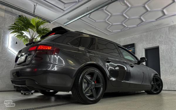 Black Audi A4 2010 in Kaunas, with an engine capacity of 2.00 L and mileage of 263 thousand km for 6650 €, photo 10 on AUTOMOTO.COM.LV