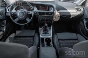 Melns Audi A4 2010 Rīga, ar dzinēja tilpumu 2.00 L un nobraukumu 380 tūkst. km par 5000 €, foto 6 vietnē AUTOMOTO.COM.LV
