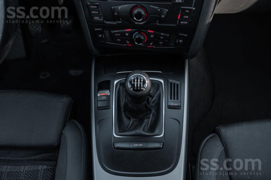Melns Audi A4 2010 Rīga, ar dzinēja tilpumu 2.00 L un nobraukumu 380 tūkst. km par 5000 €, foto 19 vietnē AUTOMOTO.COM.LV