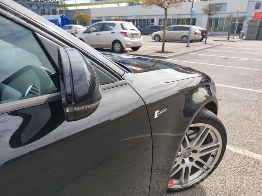 Melns Audi A4 2010 Rīga, ar dzinēja tilpumu 3.00 L un nobraukumu 340 tūkst. km par 7000 €, foto 9 vietnē AUTOMOTO.COM.LV