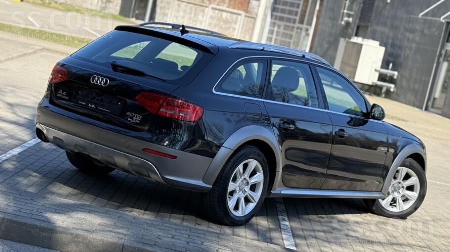 Melns Audi A4 2010 Jūrmala, ar dzinēja tilpumu 2.00 L un nobraukumu 0 tūkst. km par 7550 €, foto 15 vietnē AUTOMOTO.COM.LV
