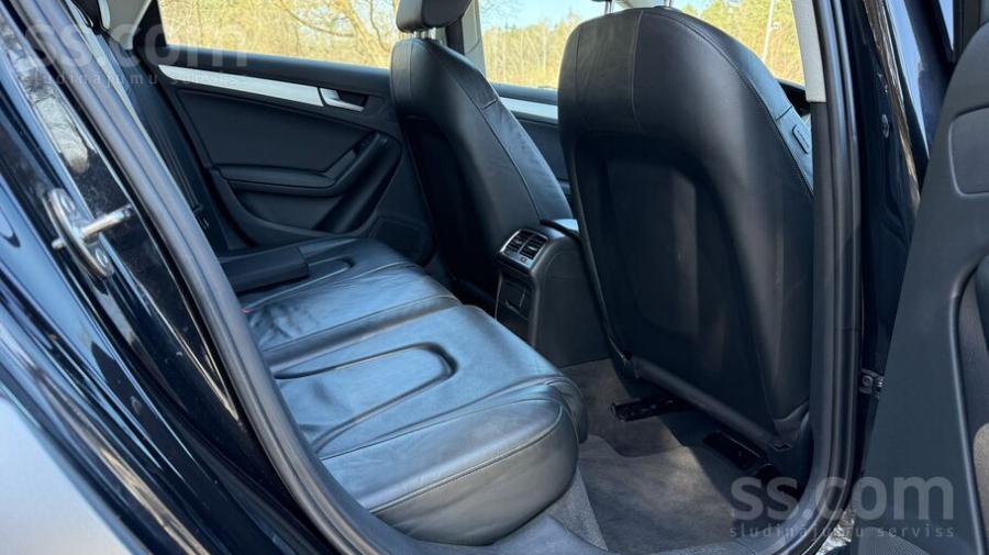 Melns Audi A4 2010 Jūrmala, ar dzinēja tilpumu 2.00 L un nobraukumu 0 tūkst. km par 7550 €, foto 24 vietnē AUTOMOTO.COM.LV