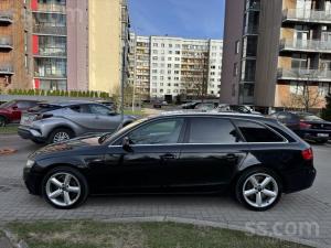 Black Audi A4 2010 in Riga, with an engine capacity of 2.00 L and mileage of 374 thousand km for 4990 €, photo 4 on AUTOMOTO.COM.LV
