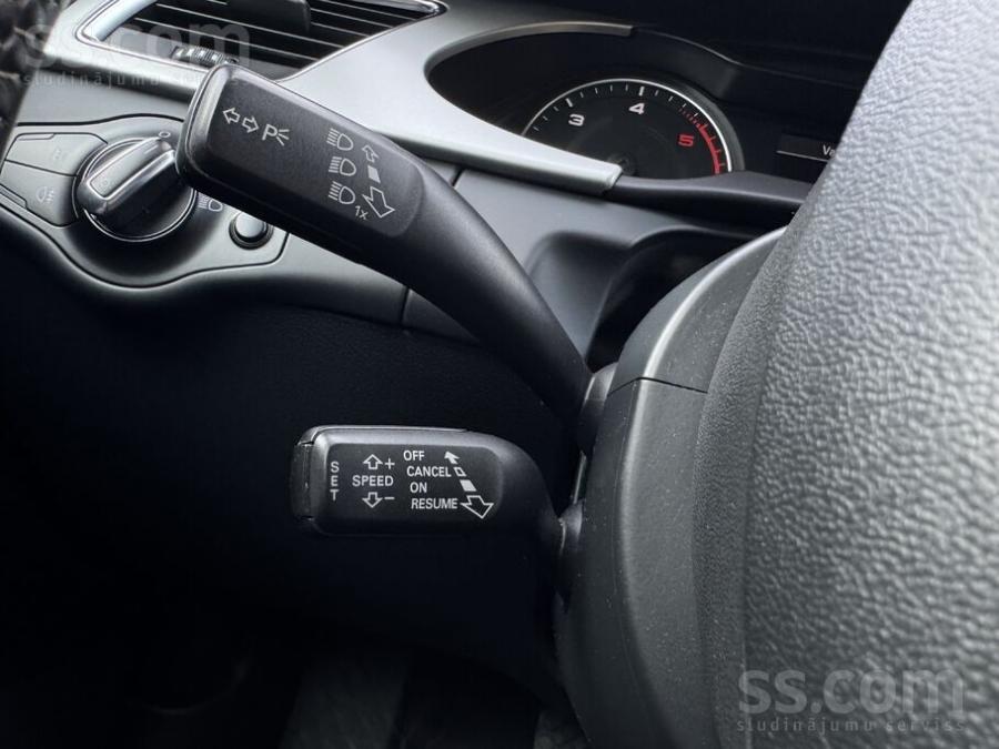 Black Audi A4 2010 in Riga, with an engine capacity of 2.00 L and mileage of 374 thousand km for 4990 €, photo 29 on AUTOMOTO.COM.LV