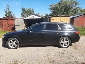 Melns Audi A4 2010 Liepāja, ar dzinēja tilpumu 2.00 L un nobraukumu 240 tūkst. km par 5100 €, foto 3 vietnē AUTOMOTO.COM.LV