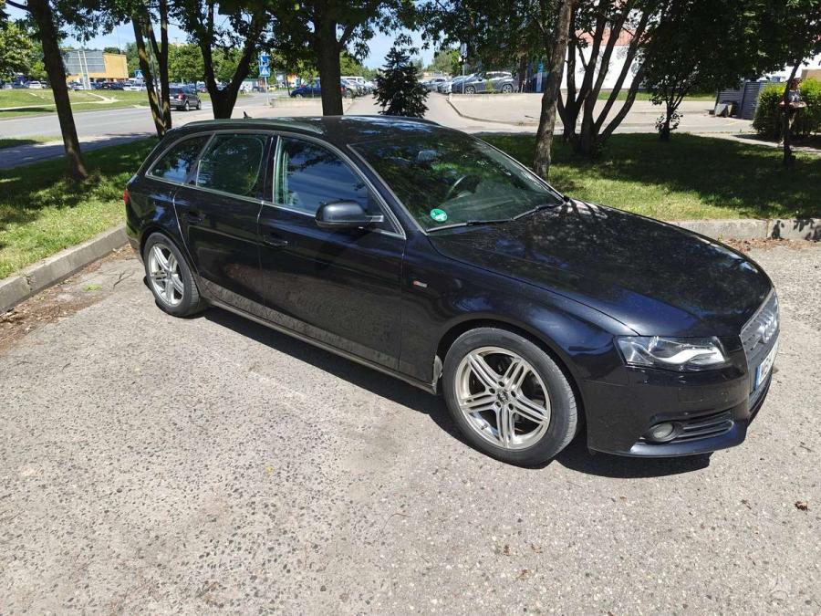 Melns Audi A4 2010 Panevēža, ar dzinēja tilpumu 1.97 L un nobraukumu 316 tūkst. km par 3800 €, foto 3 vietnē AUTOMOTO.COM.LV