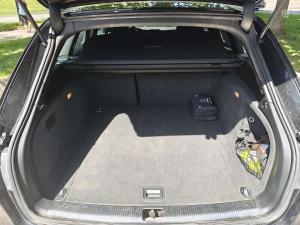 Melns Audi A4 2010 Panevēža, ar dzinēja tilpumu 1.97 L un nobraukumu 316 tūkst. km par 3800 €, foto 10 vietnē AUTOMOTO.COM.LV