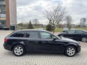 Black Audi A4 2010 in Riga, with an engine capacity of 2.00 L and mileage of 355 thousand km for 5390 €, photo 3 on AUTOMOTO.COM.LV