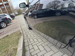 Black Audi A4 2010 in Riga, with an engine capacity of 2.00 L and mileage of 355 thousand km for 5390 €, photo 7 on AUTOMOTO.COM.LV