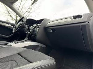 Black Audi A4 2010 in Riga, with an engine capacity of 2.00 L and mileage of 355 thousand km for 5390 €, photo 18 on AUTOMOTO.COM.LV