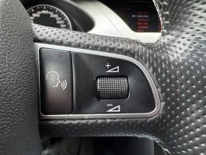 Black Audi A4 2010 in Riga, with an engine capacity of 2.00 L and mileage of 355 thousand km for 5390 €, photo 22 on AUTOMOTO.COM.LV