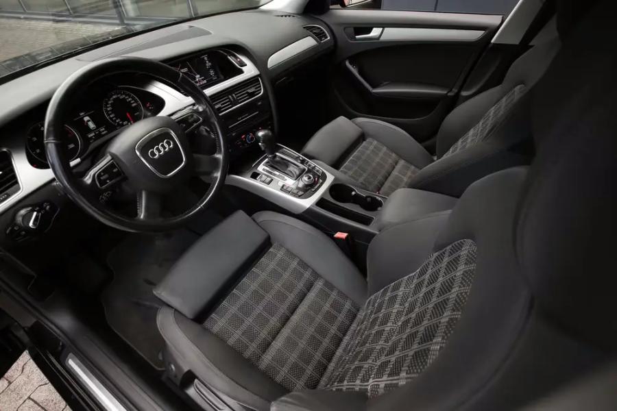 Black Audi A4 2010 in Jelgava, with an engine capacity of 2.00 L and mileage of 333 thousand km for 6350 €, photo 15 on AUTOMOTO.COM.LV