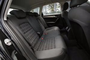 Black Audi A4 2010 in Jelgava, with an engine capacity of 2.00 L and mileage of 333 thousand km for 6350 €, photo 18 on AUTOMOTO.COM.LV
