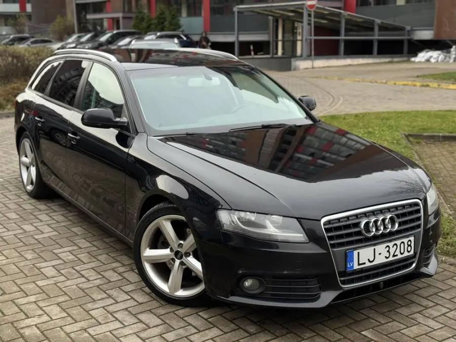 Melns Audi A4 2010 Rīga, ar dzinēja tilpumu 2.00 L un nobraukumu 390 tūkst. km par 3990 €, foto 1 vietnē AUTOMOTO.COM.LV