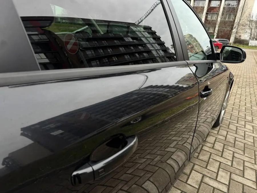 Melns Audi A4 2010 Rīga, ar dzinēja tilpumu 2.00 L un nobraukumu 390 tūkst. km par 3990 €, foto 7 vietnē AUTOMOTO.COM.LV