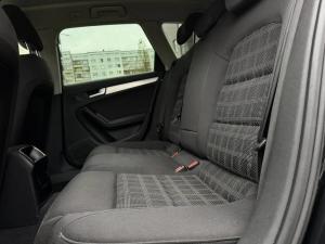 Melns Audi A4 2010 Rīga, ar dzinēja tilpumu 2.00 L un nobraukumu 390 tūkst. km par 3990 €, foto 14 vietnē AUTOMOTO.COM.LV