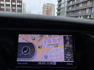 Melns Audi A4 2010 Rīga, ar dzinēja tilpumu 2.00 L un nobraukumu 390 tūkst. km par 3990 €, foto 17 vietnē AUTOMOTO.COM.LV