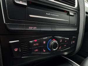 Melns Audi A4 2010 Rīga, ar dzinēja tilpumu 2.00 L un nobraukumu 390 tūkst. km par 3990 €, foto 23 vietnē AUTOMOTO.COM.LV
