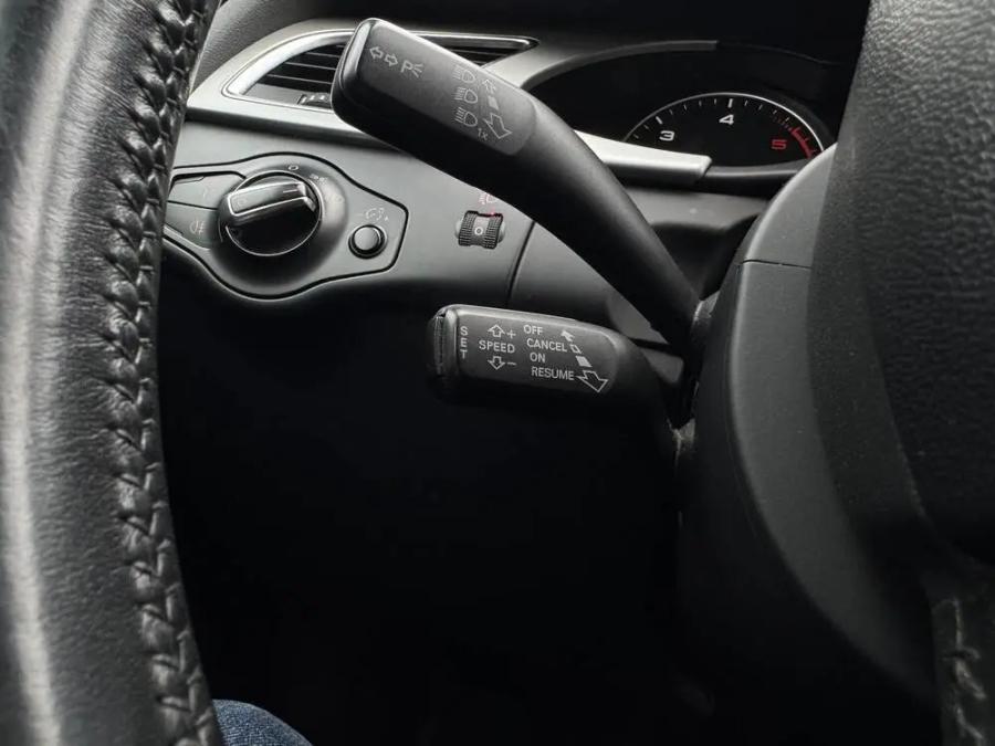 Melns Audi A4 2010 Rīga, ar dzinēja tilpumu 2.00 L un nobraukumu 390 tūkst. km par 3990 €, foto 26 vietnē AUTOMOTO.COM.LV