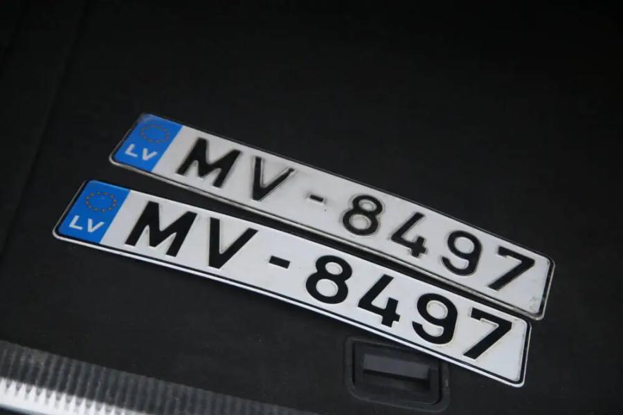 Melns Audi A4 2010 Rīga, ar dzinēja tilpumu 2.00 L un nobraukumu 340 tūkst. km par 4490 €, foto 19 vietnē AUTOMOTO.COM.LV