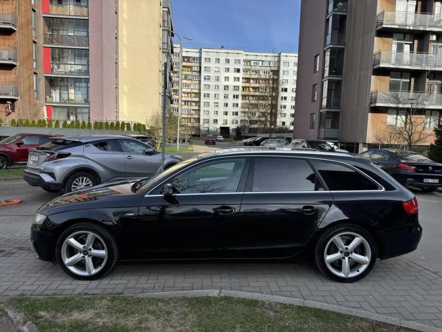 Black Audi A4 2010 in Riga, with an engine capacity of 2.00 L and mileage of 374 thousand km for 4990 €, photo 4 on AUTOMOTO.COM.LV