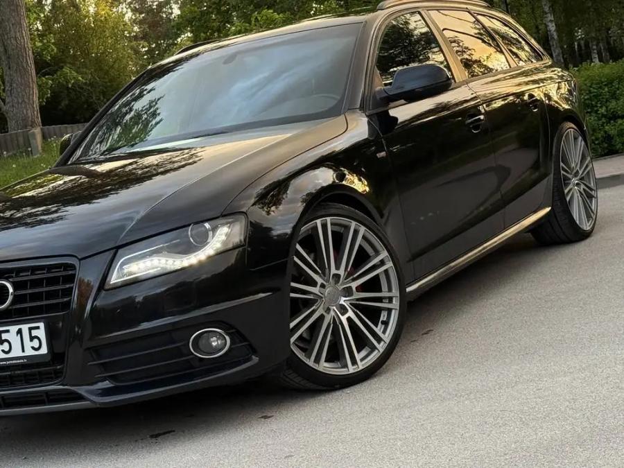 Black Audi A4 2010 in Jurmala, with an engine capacity of 3.00 L and mileage of 251 thousand km for 5350 €, photo 6 on AUTOMOTO.COM.LV