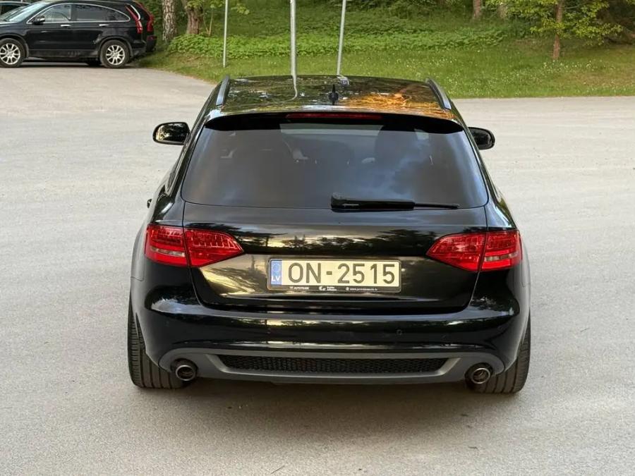 Black Audi A4 2010 in Jurmala, with an engine capacity of 3.00 L and mileage of 251 thousand km for 5350 €, photo 14 on AUTOMOTO.COM.LV