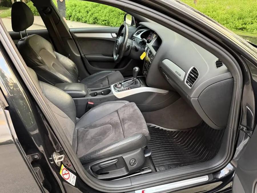 Black Audi A4 2010 in Jurmala, with an engine capacity of 3.00 L and mileage of 251 thousand km for 5350 €, photo 19 on AUTOMOTO.COM.LV