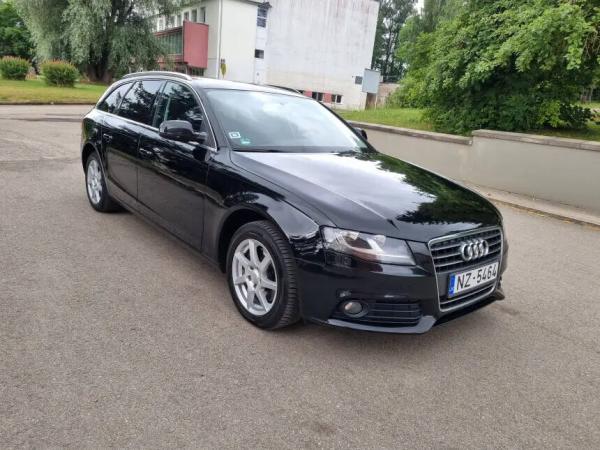 Melns Audi A4 2010 Jēkabpils, ar dzinēja tilpumu 2.00 L un nobraukumu 276 tūkst. km par 6250 €, foto 3 vietnē AUTOMOTO.COM.LV