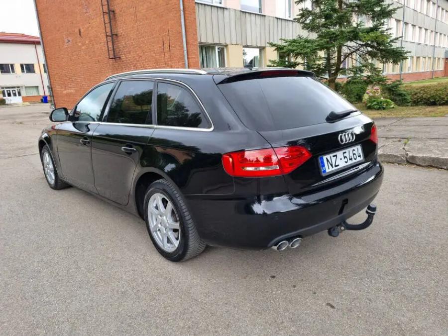 Melns Audi A4 2010 Jēkabpils, ar dzinēja tilpumu 2.00 L un nobraukumu 276 tūkst. km par 6250 €, foto 11 vietnē AUTOMOTO.COM.LV