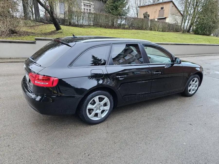 Black Audi A4 2010 in Jekabpils, with an engine capacity of 2.00 L and mileage of 343 thousand km for 6190 €, photo 7 on AUTOMOTO.COM.LV