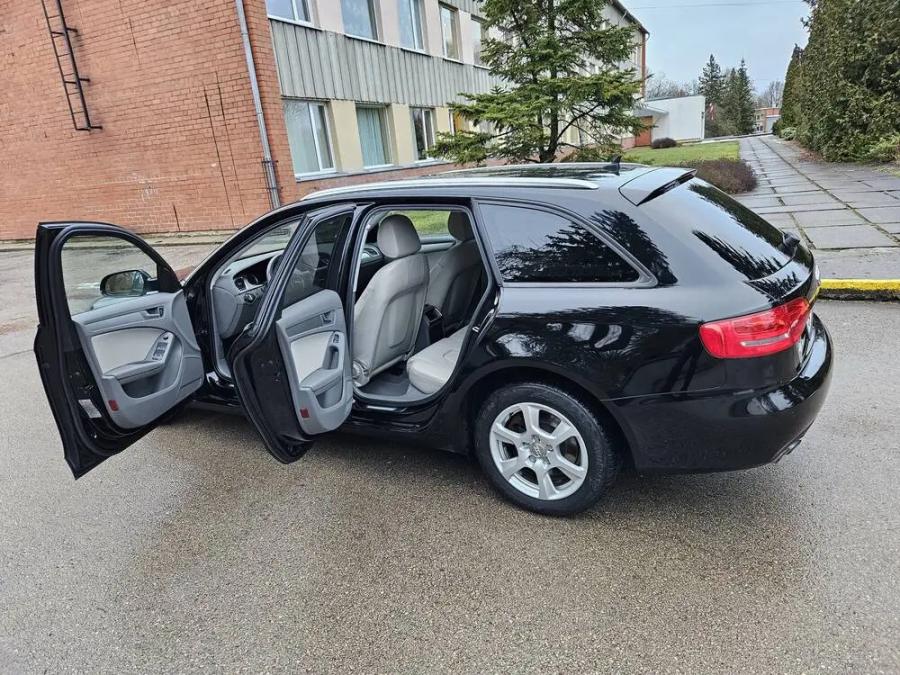 Black Audi A4 2010 in Jekabpils, with an engine capacity of 2.00 L and mileage of 343 thousand km for 6190 €, photo 19 on AUTOMOTO.COM.LV
