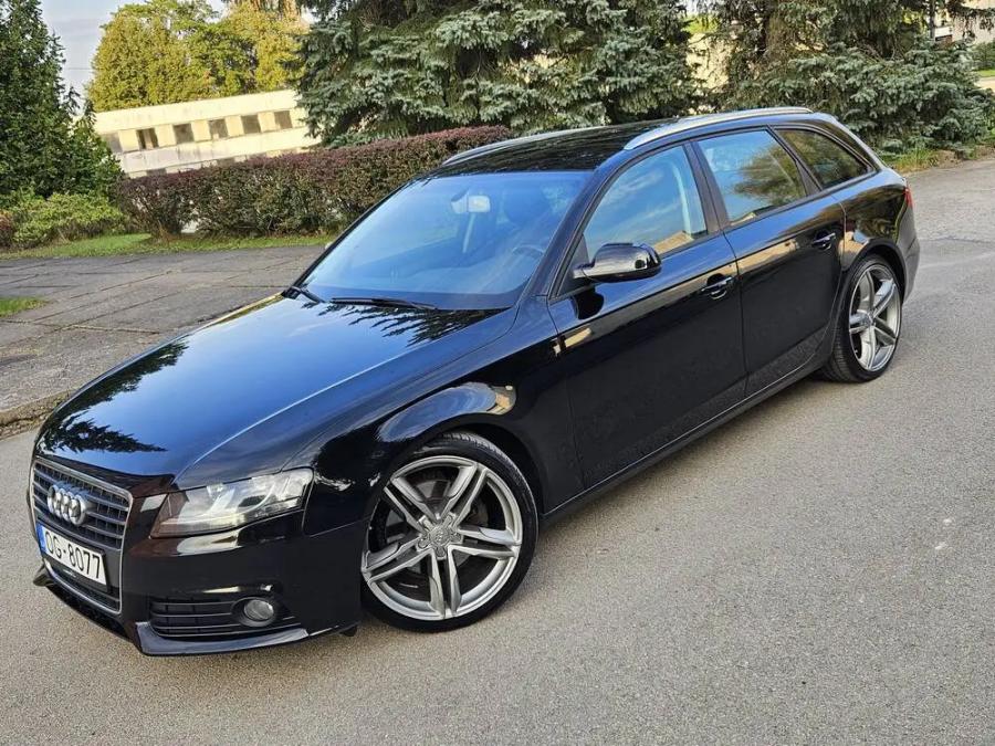 Melns Audi A4 2010 Jēkabpils, ar dzinēja tilpumu 2.00 L un nobraukumu 301 tūkst. km par 6290 €, foto 1 vietnē AUTOMOTO.COM.LV