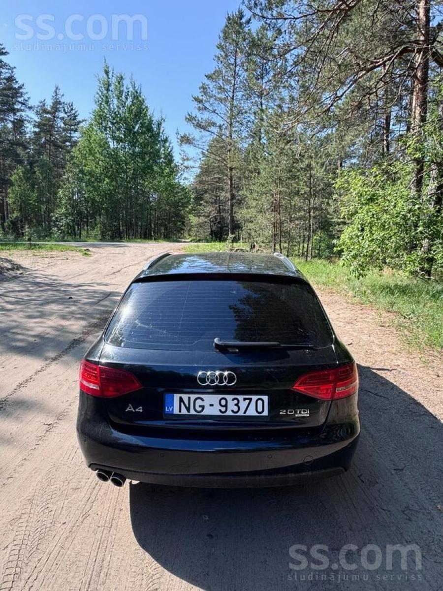 Melns Audi A4 2010 Rīga, ar dzinēja tilpumu 2.00 L un nobraukumu 360 tūkst. km par 5500 €, foto 5 vietnē AUTOMOTO.COM.LV