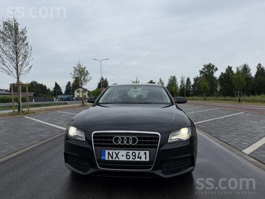 Melns Audi A4 2010 Jelgava, ar dzinēja tilpumu 1.80 L un nobraukumu 245 tūkst. km par 4750 €, foto 3 vietnē AUTOMOTO.COM.LV