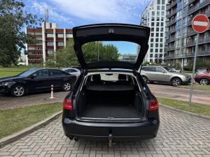 Melns Audi A4 2010 Rīga, ar dzinēja tilpumu 2.00 L un nobraukumu 334 tūkst. km par 3990 €, foto 6 vietnē AUTOMOTO.COM.LV