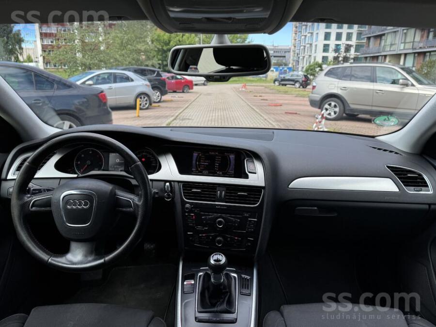 Melns Audi A4 2010 Rīga, ar dzinēja tilpumu 2.00 L un nobraukumu 334 tūkst. km par 3990 €, foto 8 vietnē AUTOMOTO.COM.LV