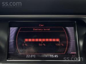 Melns Audi A4 2010 Rīga, ar dzinēja tilpumu 2.00 L un nobraukumu 334 tūkst. km par 3990 €, foto 11 vietnē AUTOMOTO.COM.LV