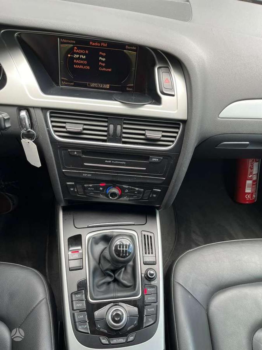 Black Audi A4 2010 in Utena, with an engine capacity of 1.97 L and mileage of 264 thousand km for 5650 €, photo 13 on AUTOMOTO.COM.LV