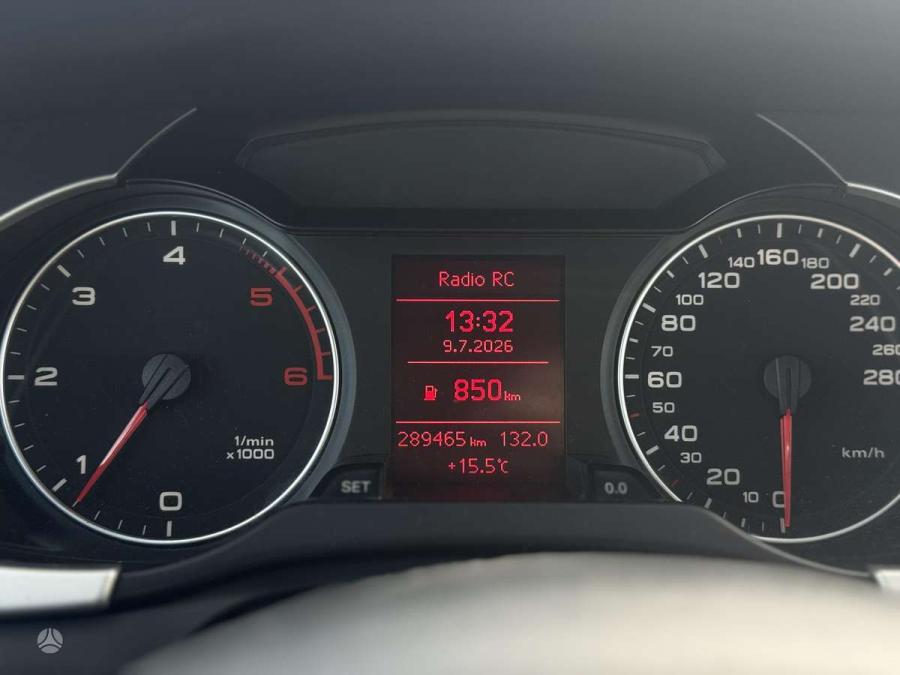 Black Audi A4 2010 in Marijampole, with an engine capacity of 1.97 L and mileage of 289 thousand km for 4300 €, photo 13 on AUTOMOTO.COM.LV