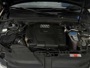 Black Audi A4 2010 in Marijampole, with an engine capacity of 1.97 L and mileage of 289 thousand km for 4300 €, photo 14 on AUTOMOTO.COM.LV