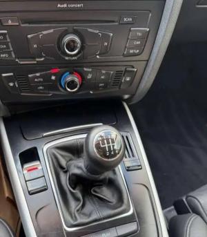 Melns Audi A4 2010 Telšiai, ar dzinēja tilpumu 2.00 L un nobraukumu 244 tūkst. km par 5290 €, foto 17 vietnē AUTOMOTO.COM.LV