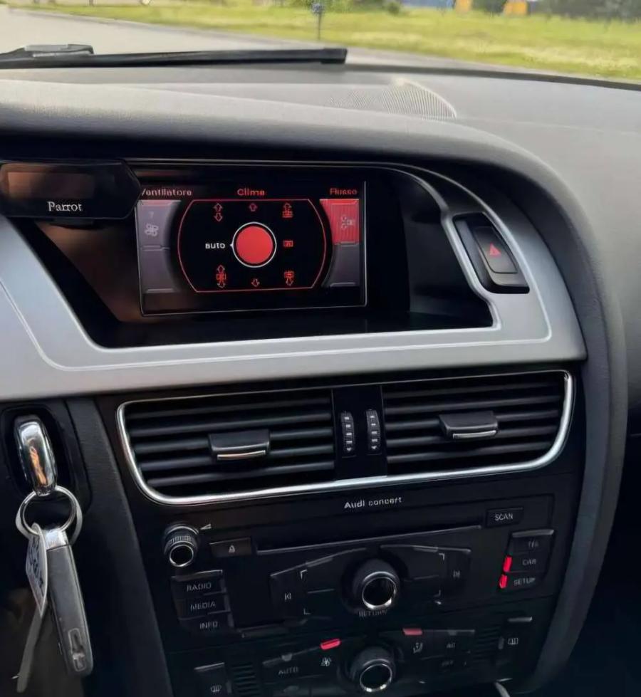 Melns Audi A4 2010 Telšiai, ar dzinēja tilpumu 2.00 L un nobraukumu 244 tūkst. km par 5290 €, foto 18 vietnē AUTOMOTO.COM.LV
