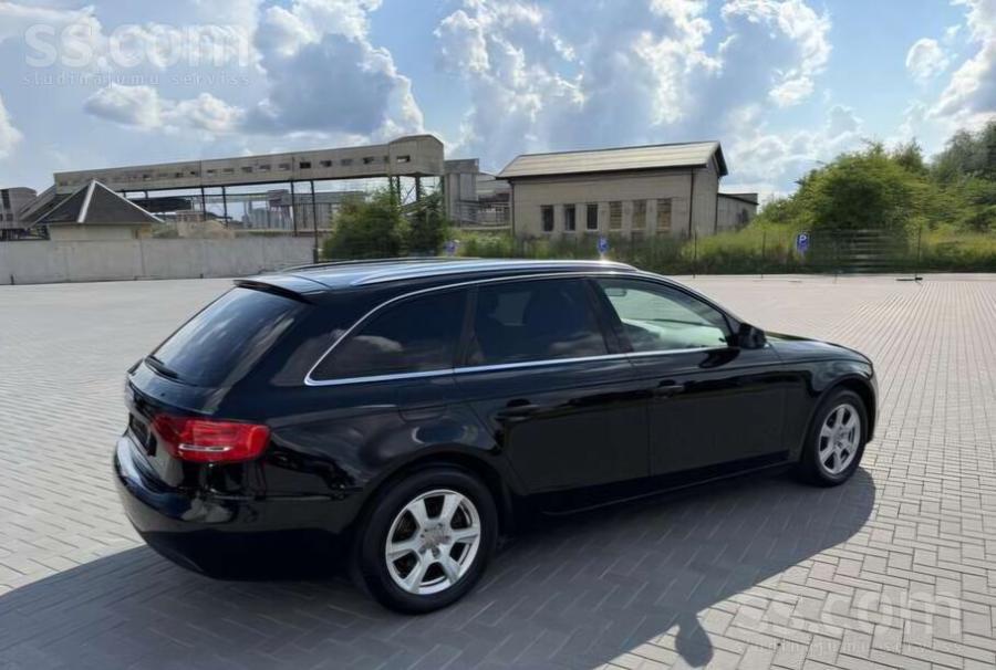 Black Audi A4 2010 in Telschi, with an engine capacity of 2.00 L and mileage of 244 thousand km for 5290 €, photo 10 on AUTOMOTO.COM.LV