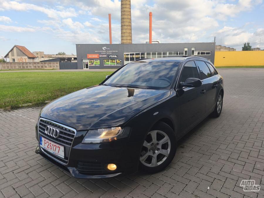 Black Audi A4 2010 in Jurbarkas, with an engine capacity of 2.00 L and mileage of 272 thousand km for 4500 €, photo 1 on AUTOMOTO.COM.LV