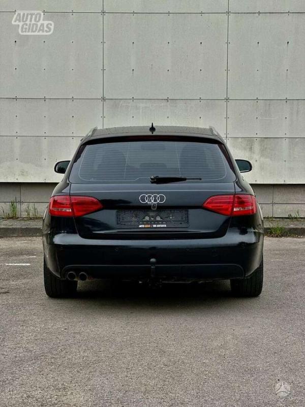 Melns Audi A4 2010 Kretinga, ar dzinēja tilpumu 1.97 L un nobraukumu 328 tūkst. km par 5450 €, foto 6 vietnē AUTOMOTO.COM.LV