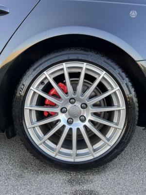 Melns Audi A4 2010 Viļņa, ar dzinēja tilpumu 2.70 L un nobraukumu 295 tūkst. km par 6200 €, foto 20 vietnē AUTOMOTO.COM.LV